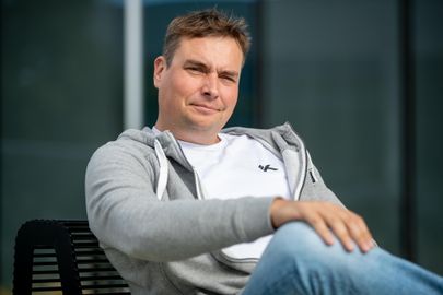 Kirjanik Sass Henno tahab Tomba karjääri ujumiskoha turvalisemaks teha