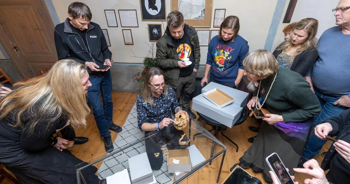 Viru-Nigula rahvas ilmutas maapõuest leitu vastu suurt huvi