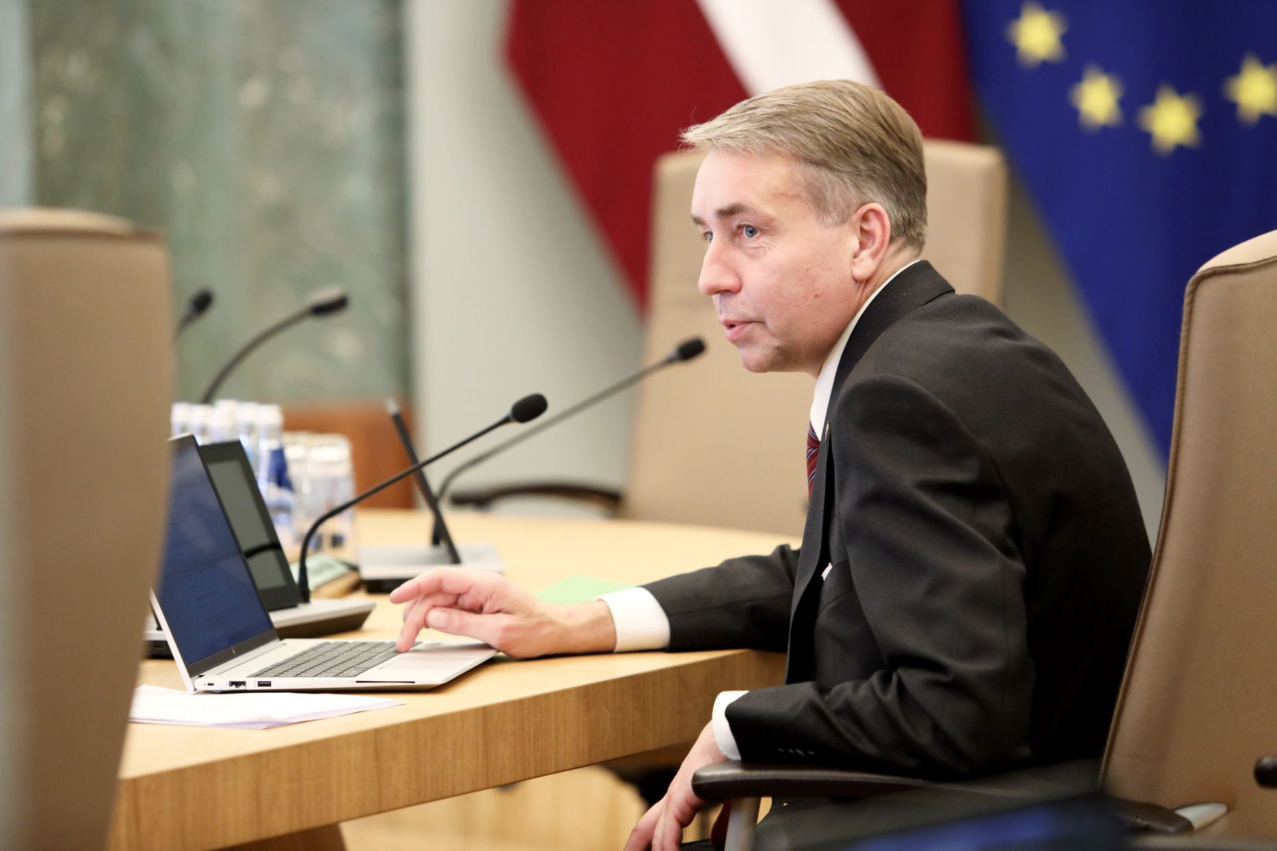 Augulis: Pašlaik minimālās algas apjomam ES Latvija pietuvināties nevar