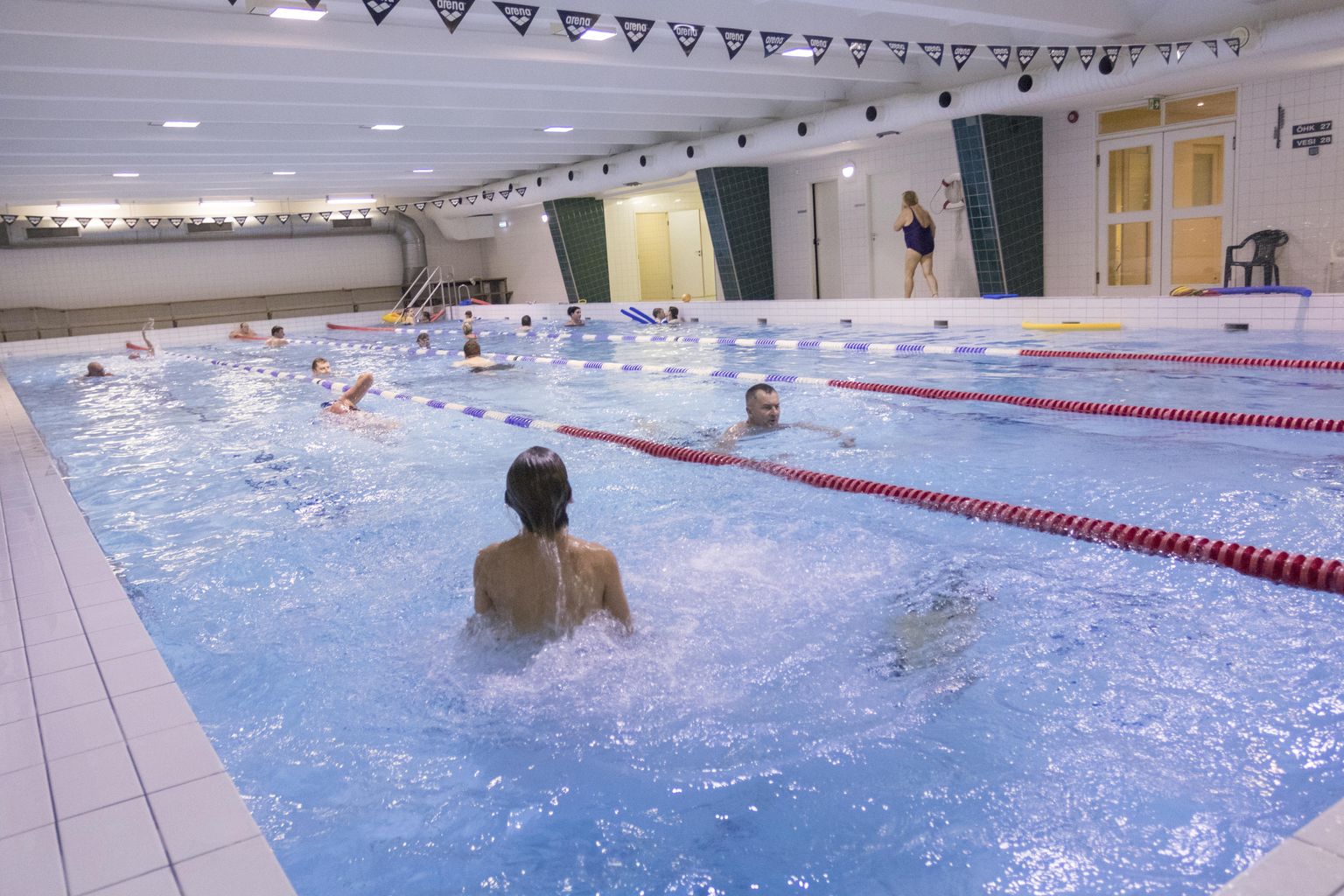 Aasta algul oli ujulates ja spordiklubides inimesteuputus