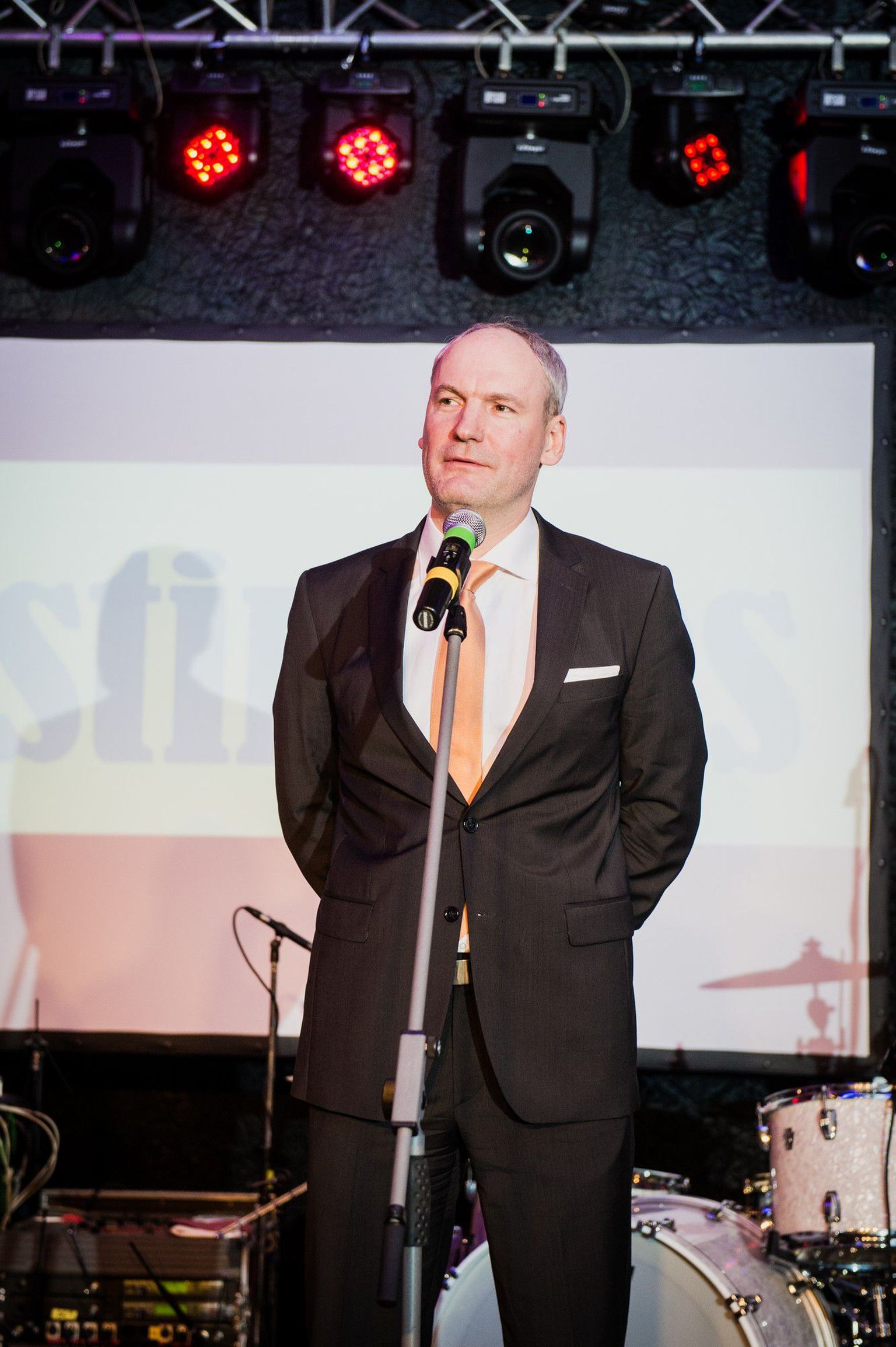 Mart Luik hakkab juhtima kontsertklubi Rock Cafe - Juhtimine - Arhiiv ...