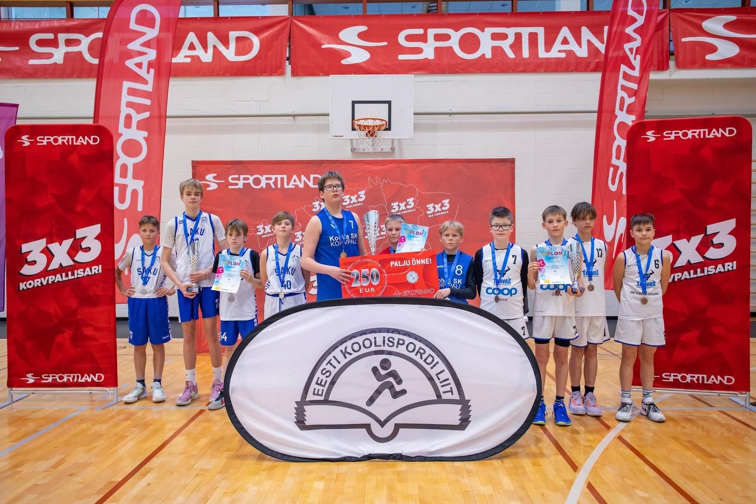 Reaalkooli noored korvpallurid tulid poodiumile