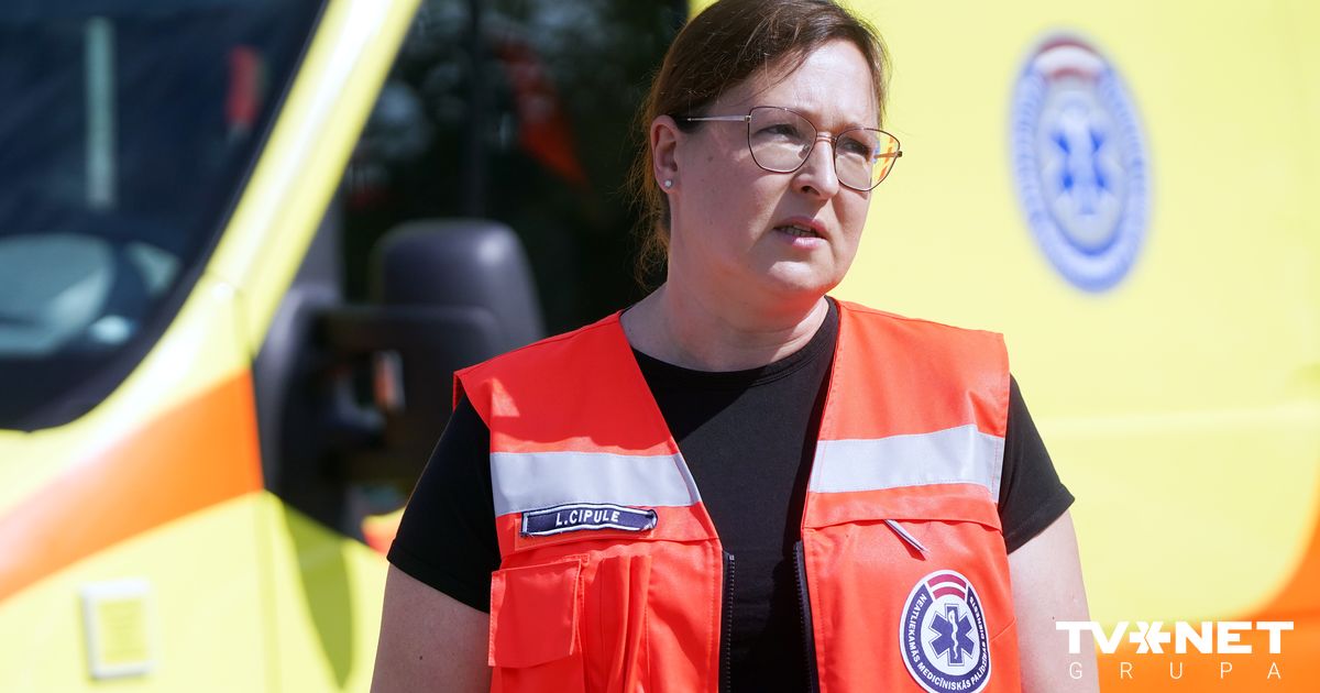 Cipule: Cilvēki pie ūdens gana bieži atpūšas pārgalvīgi