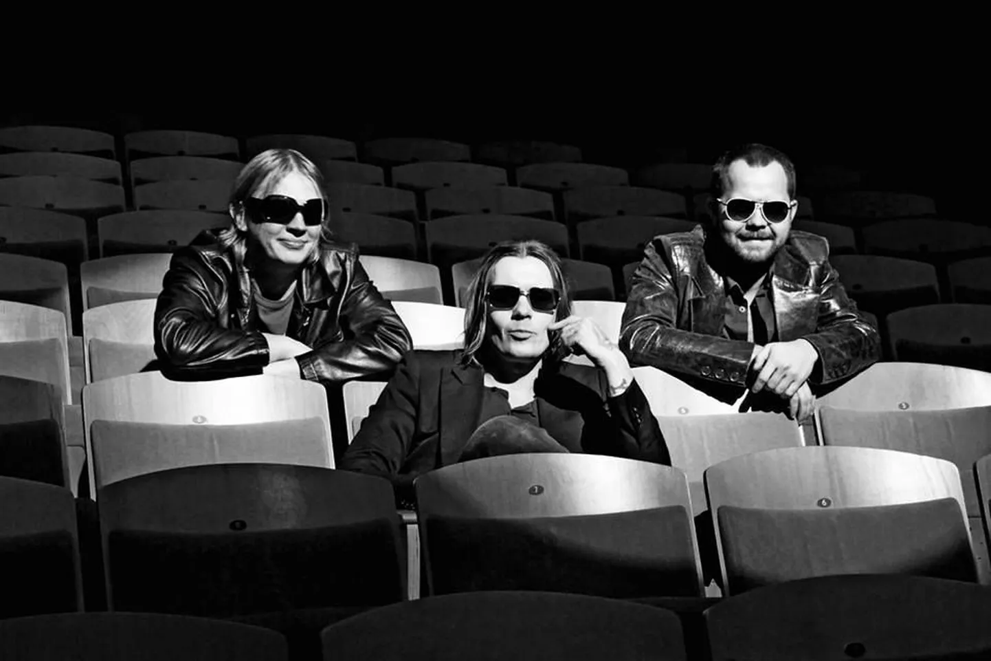 Täna ilmus Super Hot Cosmos Blues Band'i debüütalbum Countdown to Jesus