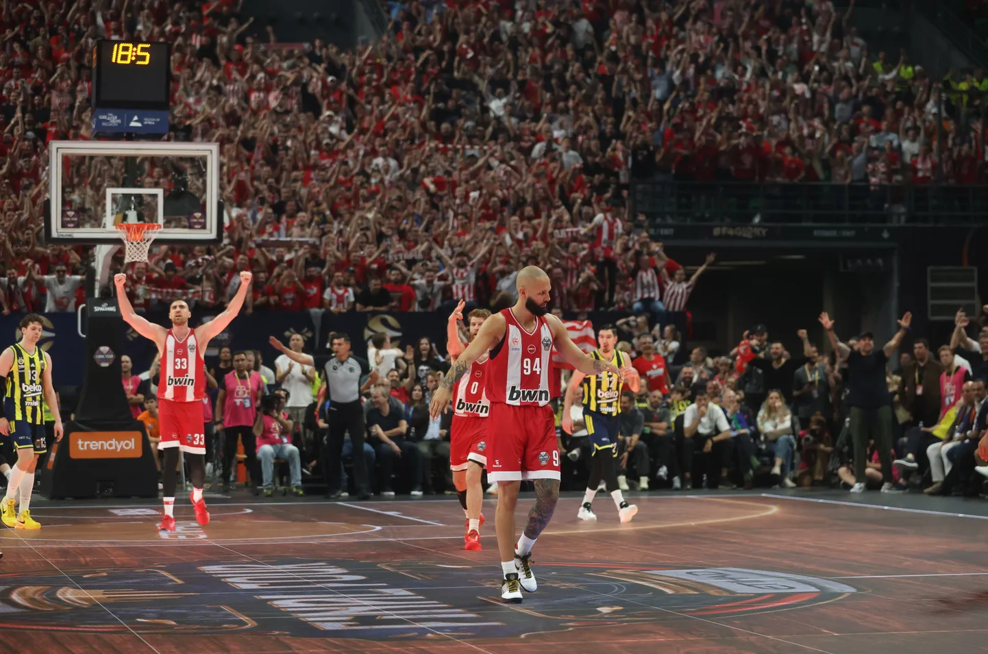 Türgi suurklubi esitas Euroliiga Final Fouris juhtunu kohta ametliku ...