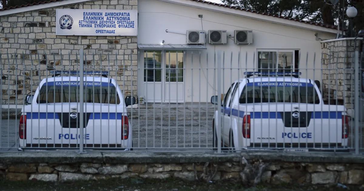 Kreeka politseinik vedas ametiautos üle 100 kilogrammi keelatud ainet