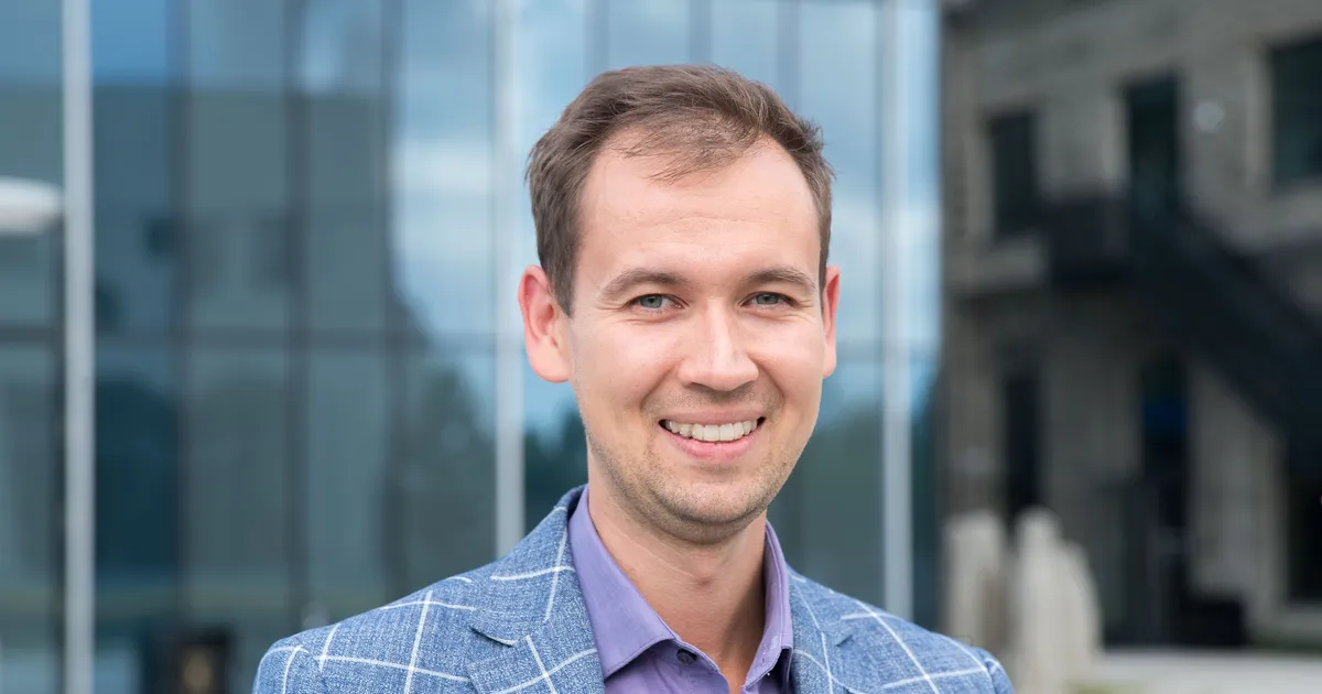 VIDEOINTERVJUU Robert Sarv imiku tapmises kahtlustatava naise vahi all ...