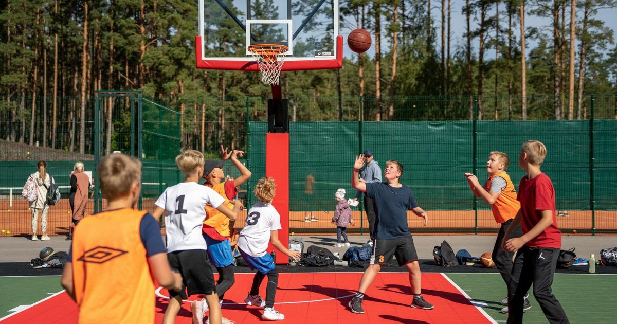 SUUR PILDIGALERII Jõulumäe spordipäeval osutus menukaks Bill Gatesi ...