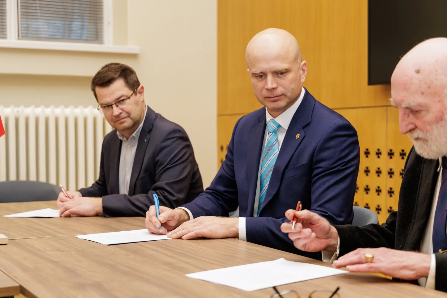 GALERII Tori vallas jõuti võimuleppeni ja määrati volikogu esimehe ...