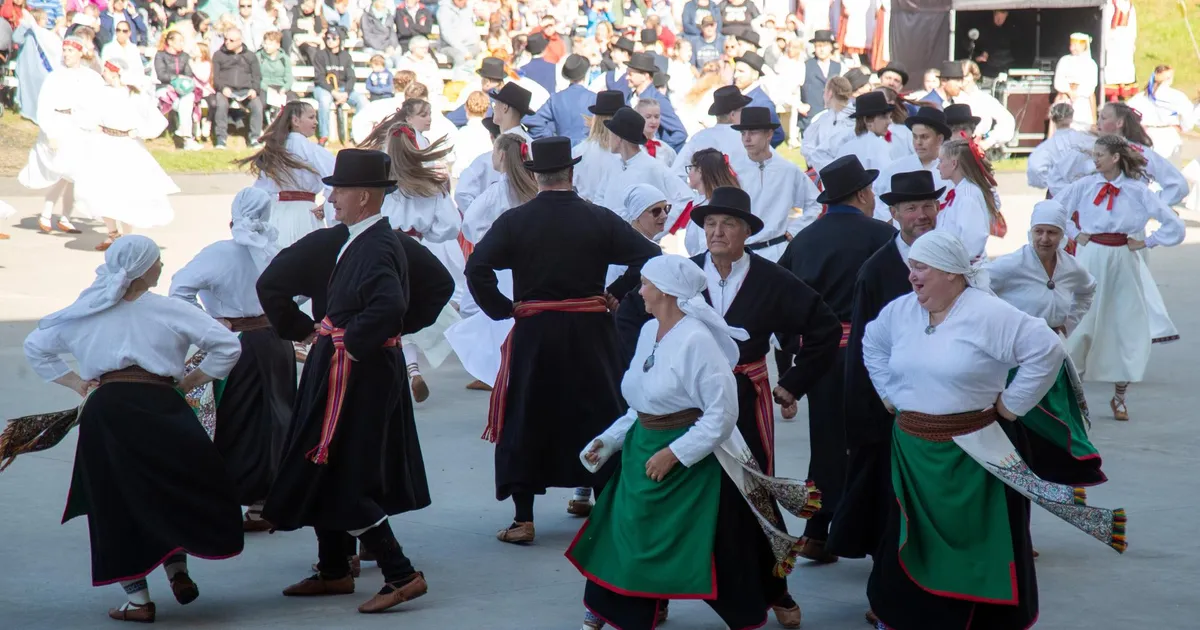 Tantsupidu pakkus rõõmu