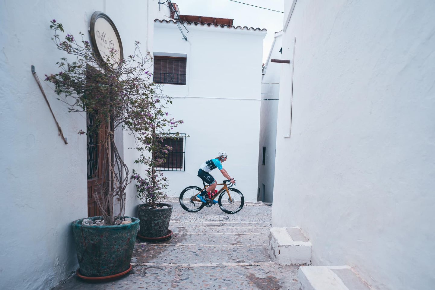 UUTE VÄLJAKUTSETE OOTEL Profirattur Mihkel Räim hakkas "vabaagendiks"