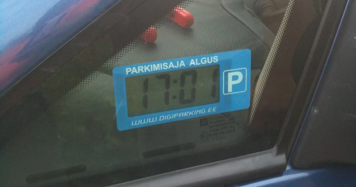 Digitaalne parkimiskell vabastab autojuhi seierite keeramisest