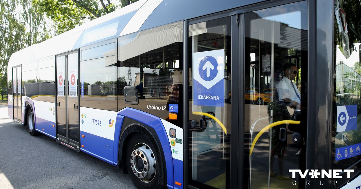 Rīgā ieviestas izmaiņas 13. un 50. autobusa, kā arī 11. un 22 ...