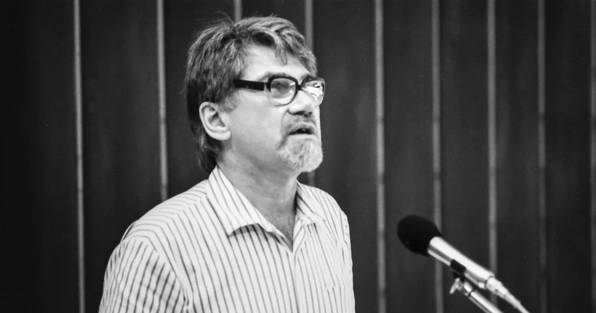 Suri keeleteadlane Mati Hint