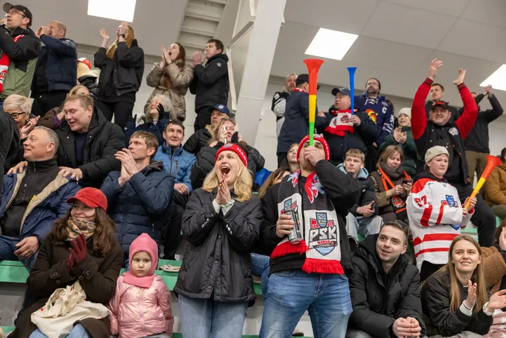 JÄÄHOKI FINAALSEERIA Narva pidu Kohtla-Järvel jätkus rekordilise ...