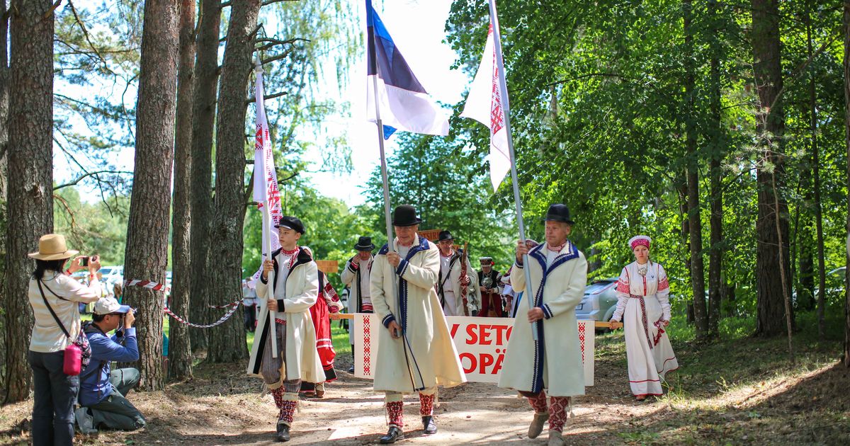 VIDEOLUGU: Setod pidasid Värskas laulupidu