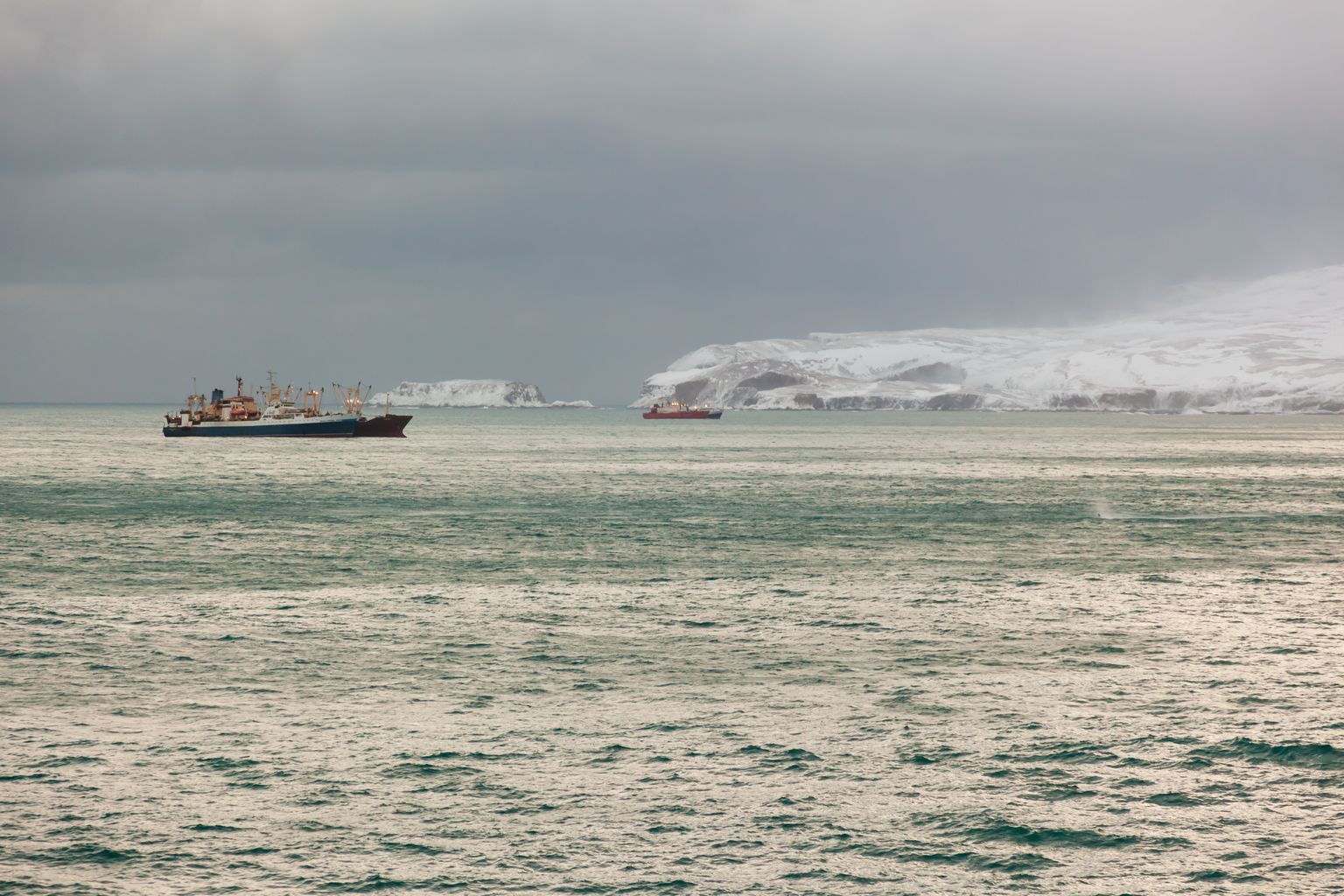 Norra kalurid takistavad Barentsi merel Venemaa sõjaõppust