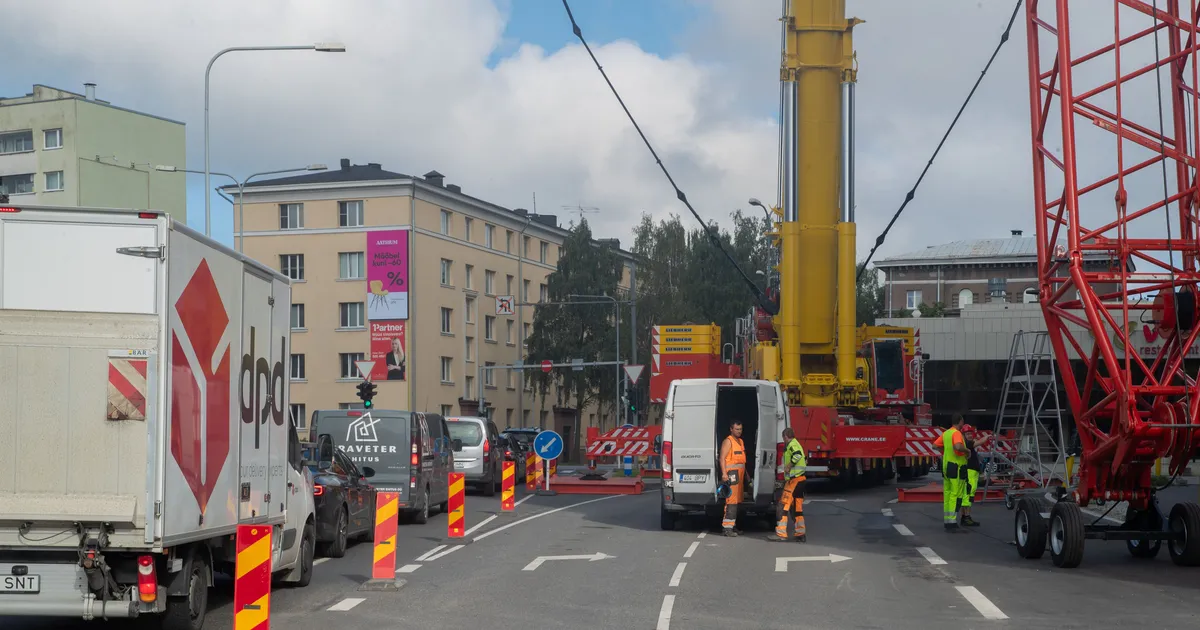 GALERII Uue büroohoone ehituse tõttu on Tallinna kesklinna tänav ...