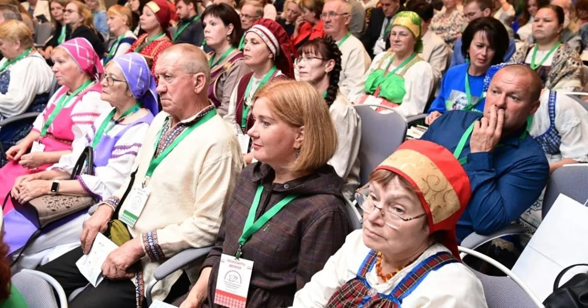 JAAK PROZES Karjala rahva kümnes kongress – ilma kriitikata ja ...