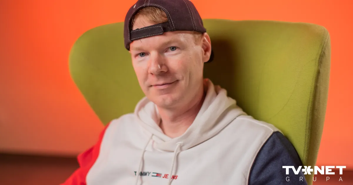 "Čau, čau - te Raiders Raitis!"