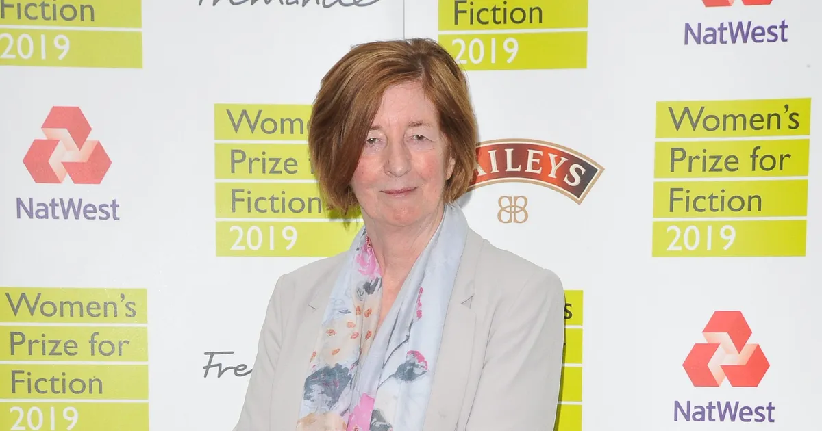 Pat Barkeri uus sünge romaan vaatab Trooja sõda värske pilguga