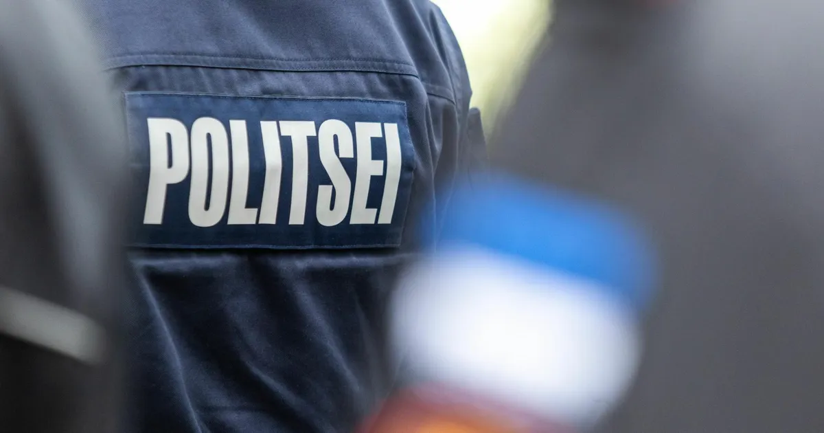 Koeravere külas sõitis auto teelt välja