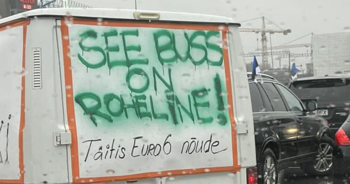 FOTOD JA VIDEO Toimus valitsuse suhtes kriitiline meeleavaldus