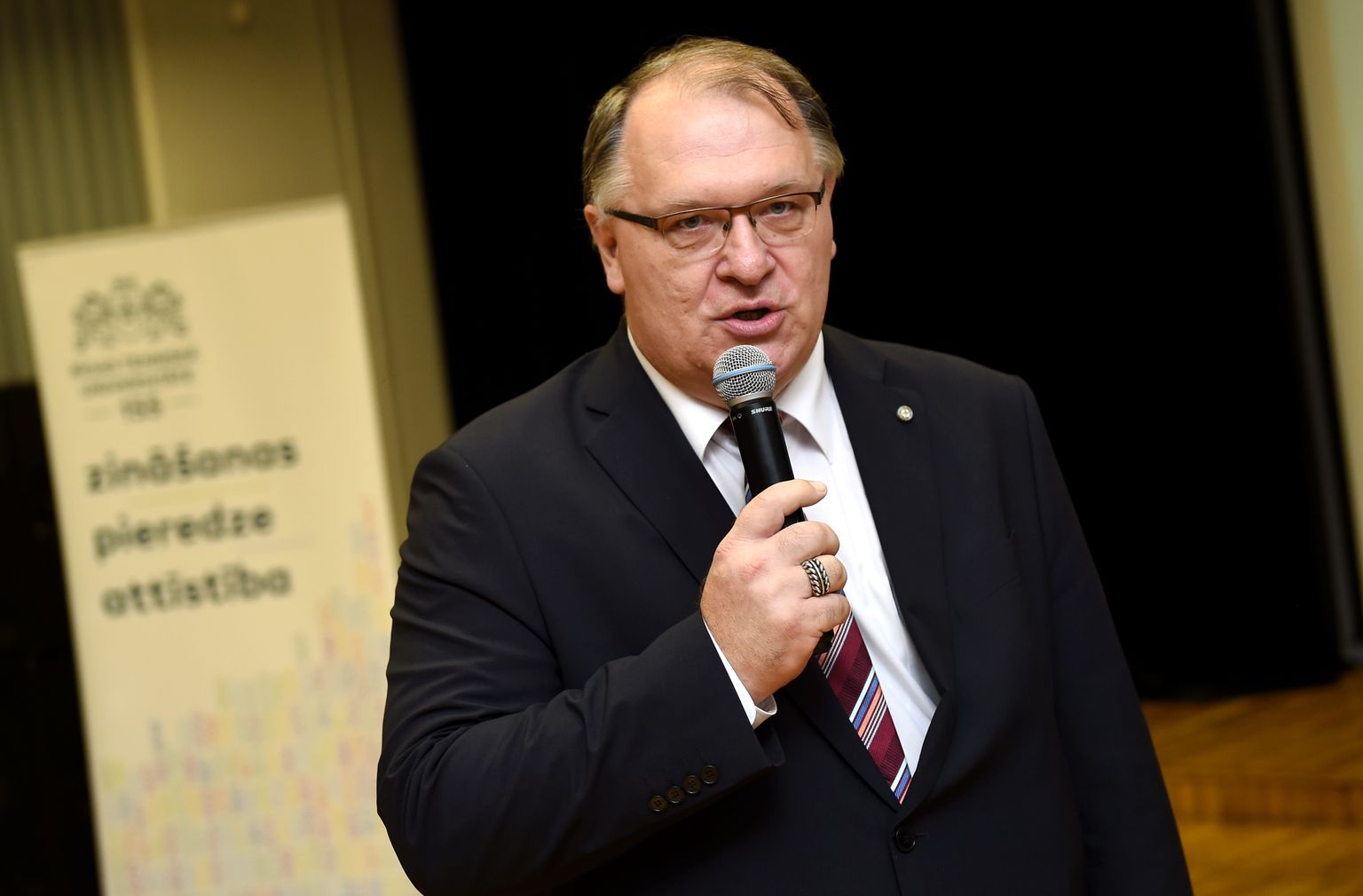 Daugavpils Universitātes rektora amatā atgriežas Barševskis Daugavpils Universitātes rektora amatā atgriežas Barševskis