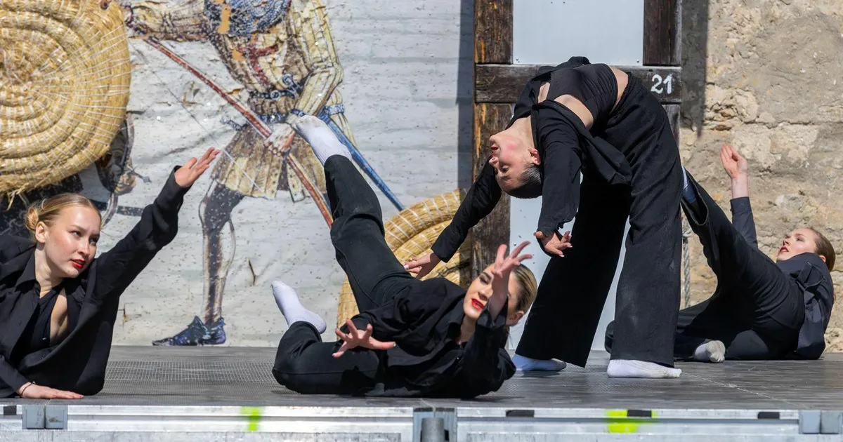 "Maimürglil" säras 300 tantsulustlikku last ja noort