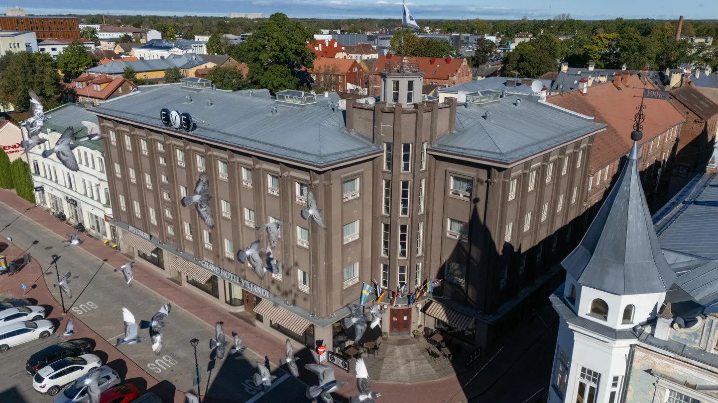Viljandi ajaloolise hotelli neljas korrus otsib uusi omanikke
