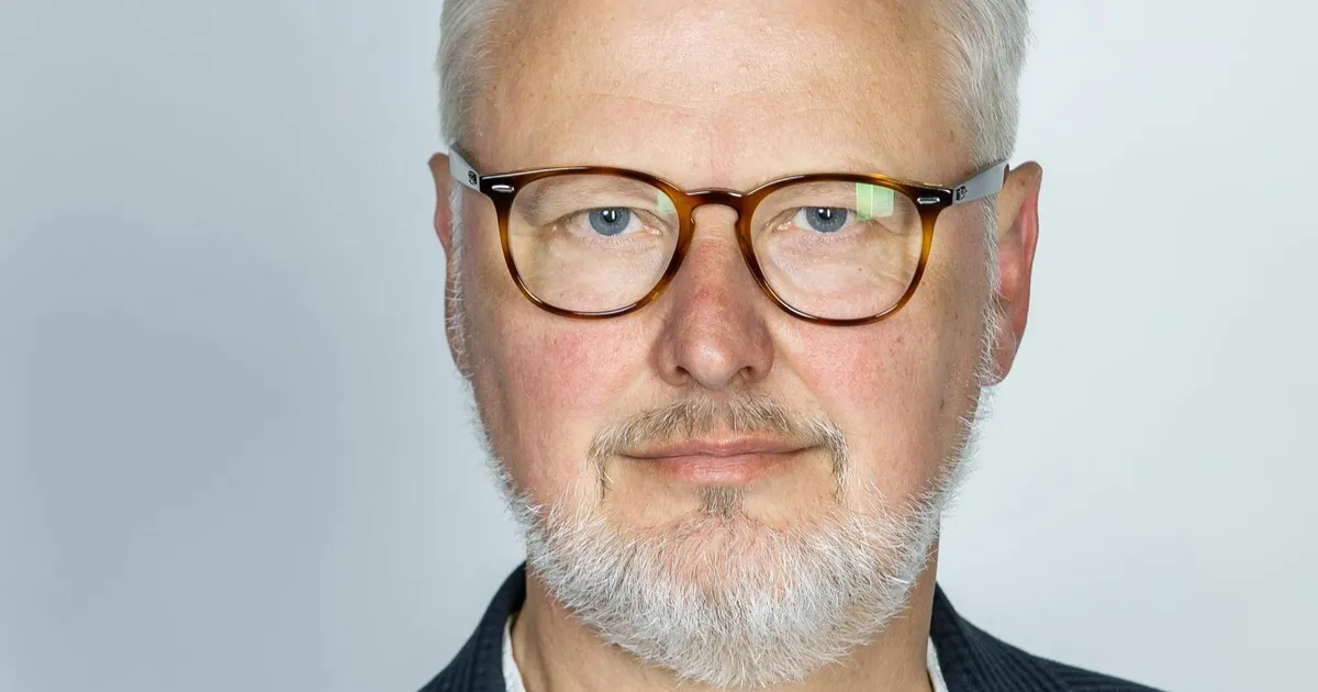 MARTIN EHALA Alaealisi ei tohi peibutada