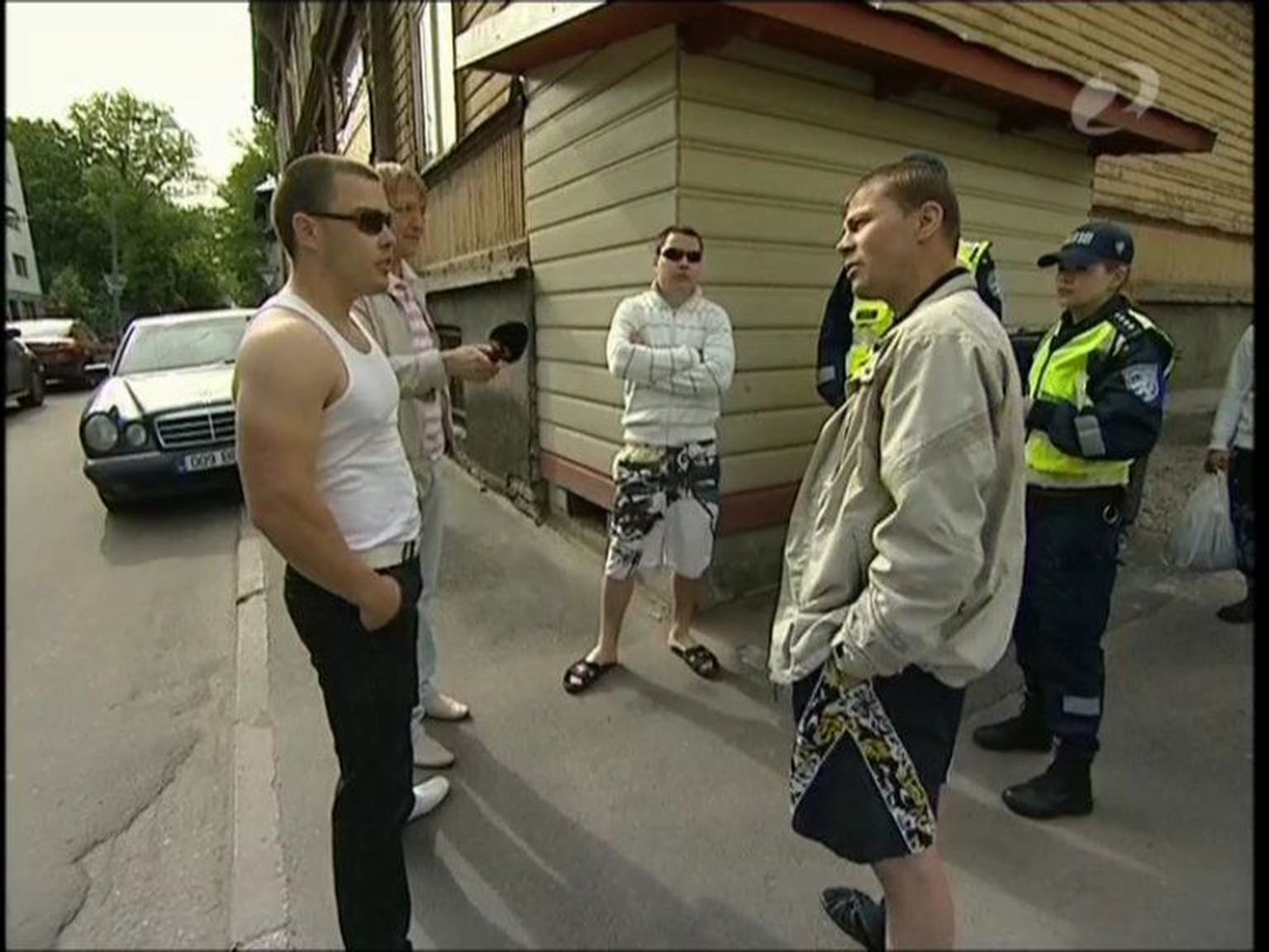 Ägedate ärikaksikute lugu tõi Võsale mahlaka ähvarduskirja - Tele/kino ...