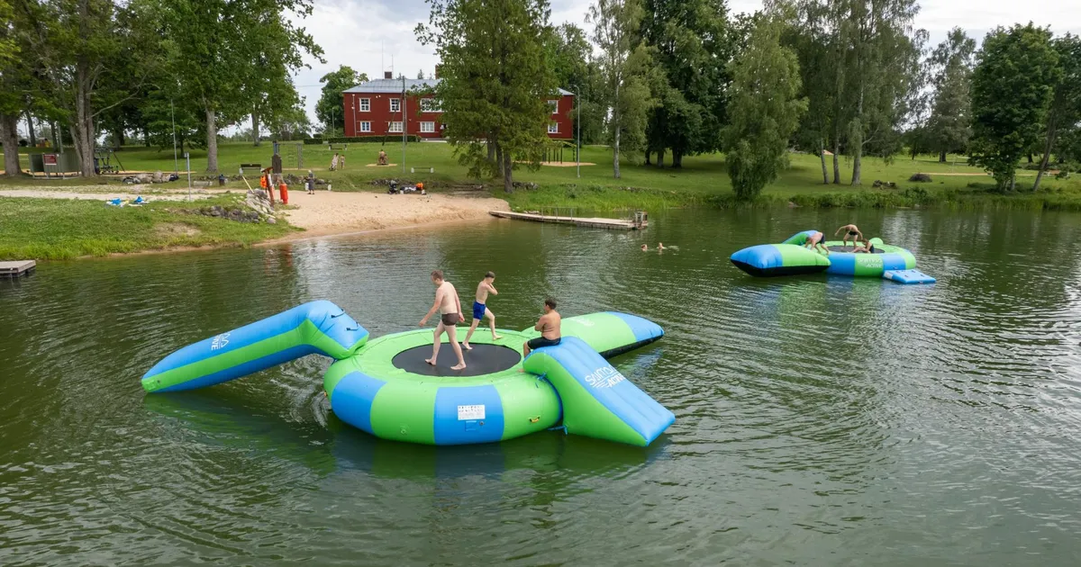 Teade sinivetika kadumisest tõi Holstre järve lapsi täis