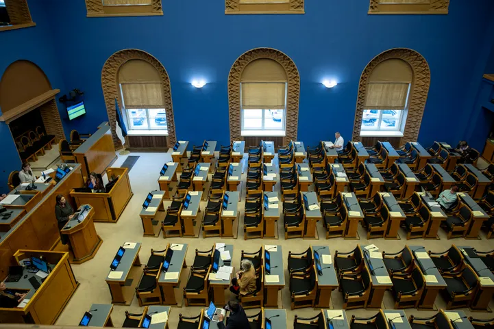 Riigikogu võttis ette nõusolekuseaduse teise lugemise