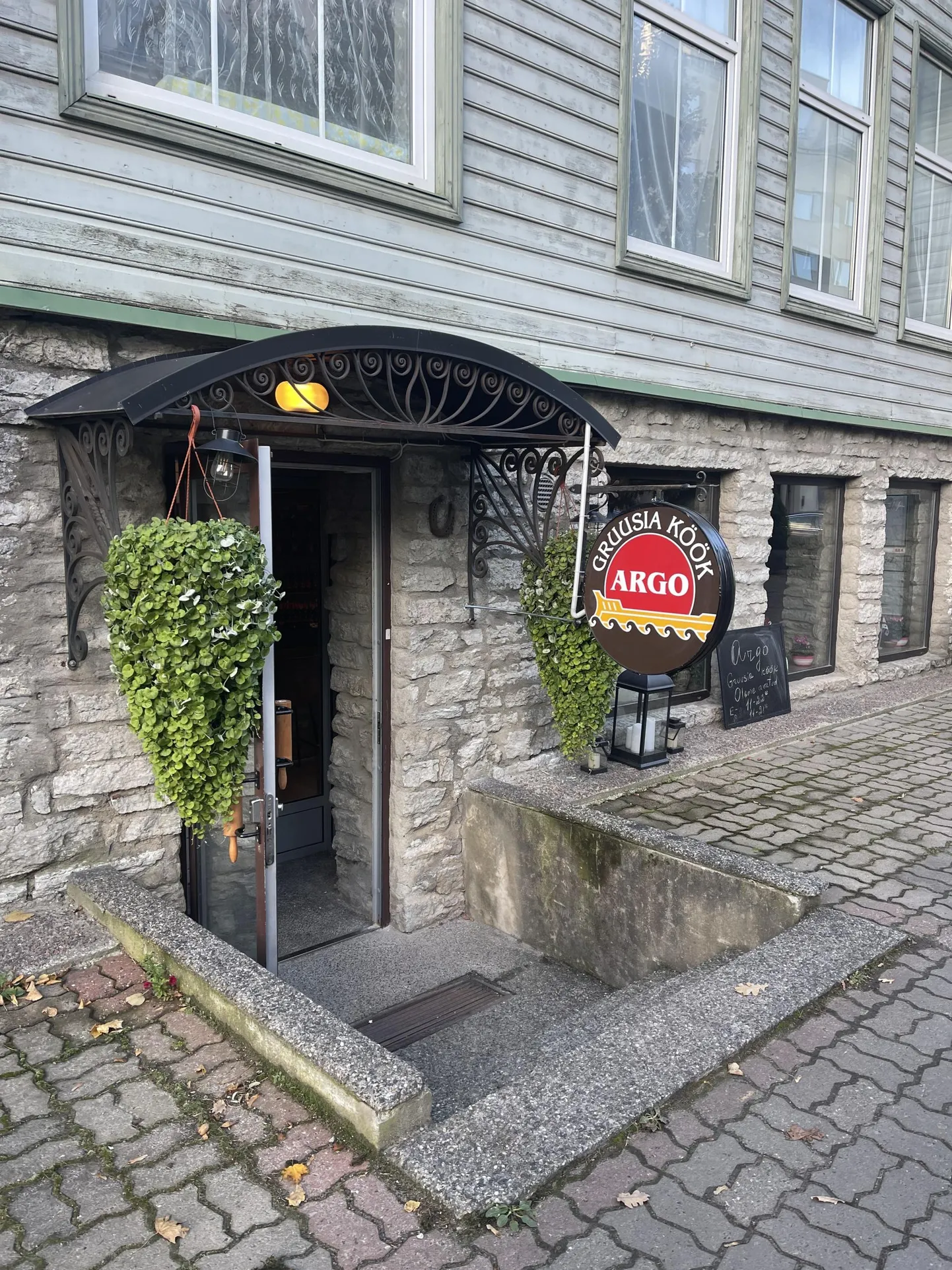 NÄDALA RESTORAN Argo baar ja Gruusia köök on tagasi Kadriorus