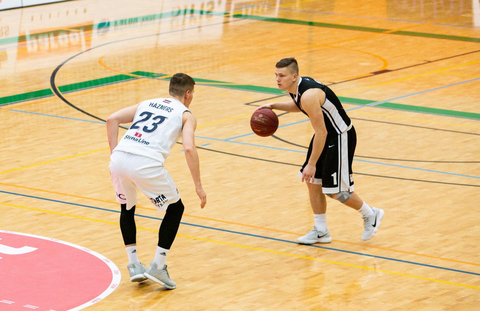 Pärnu Sadama peatreener naasnud mängujuhist: Tema ongi meie meeskonna aju