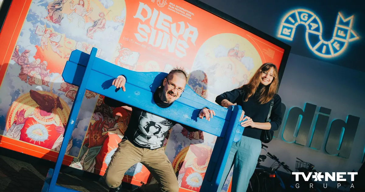 FOTO Brāļu Ābeļu filma "Dieva suns" atklāj Rīgas Starptautisko ...