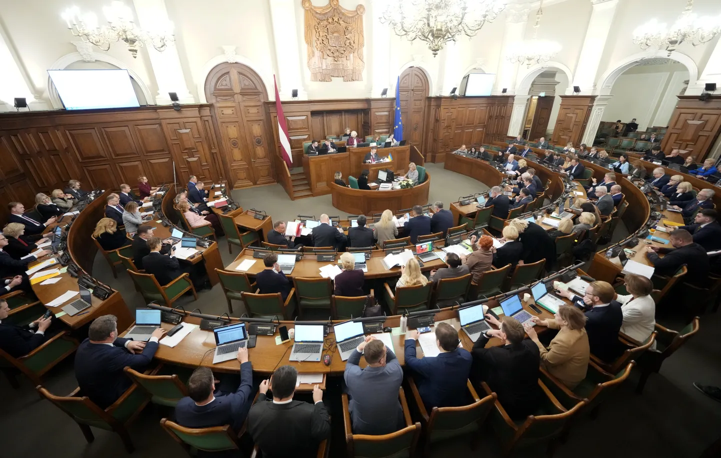 Pieņemts nākamā gada valsts budžets