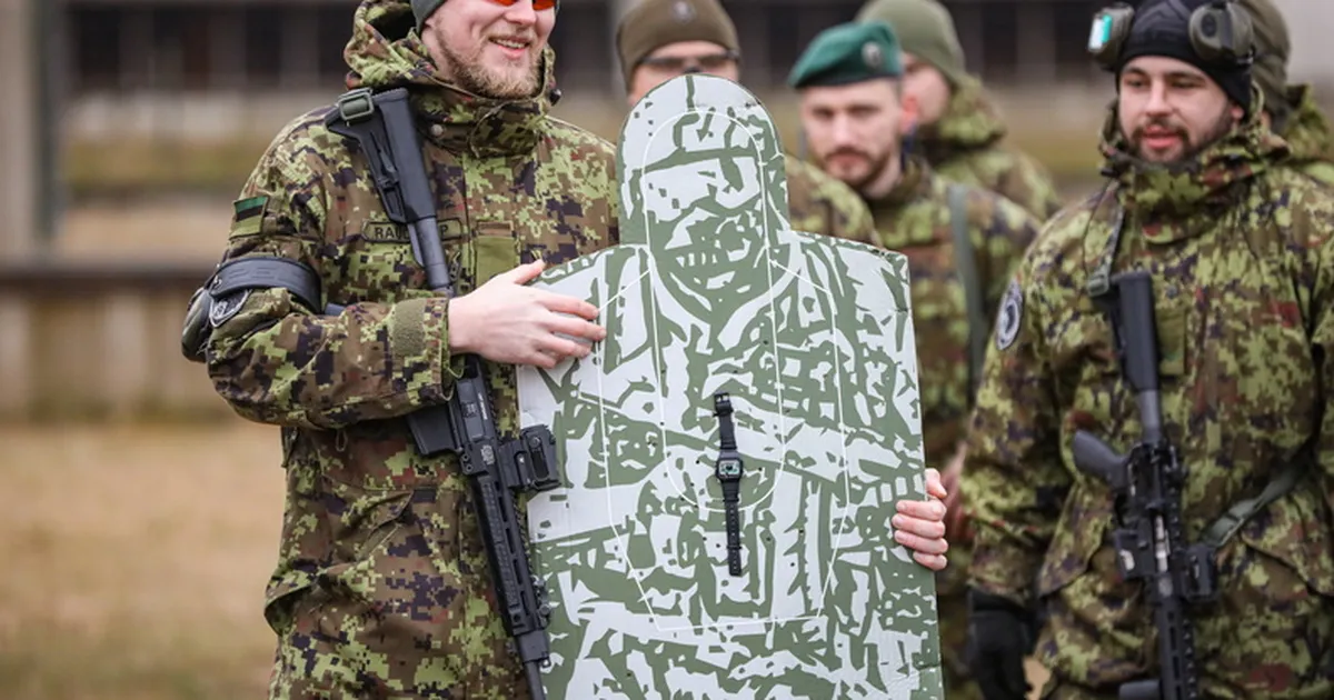 FOTOD Kuperjanovi jalaväepataljoni ülema kell sai täistabamuse