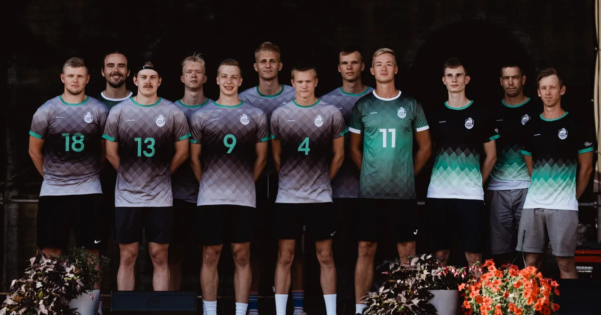 Võru võrkpalliklubi uus meeskond jookseb esimest korda platsile