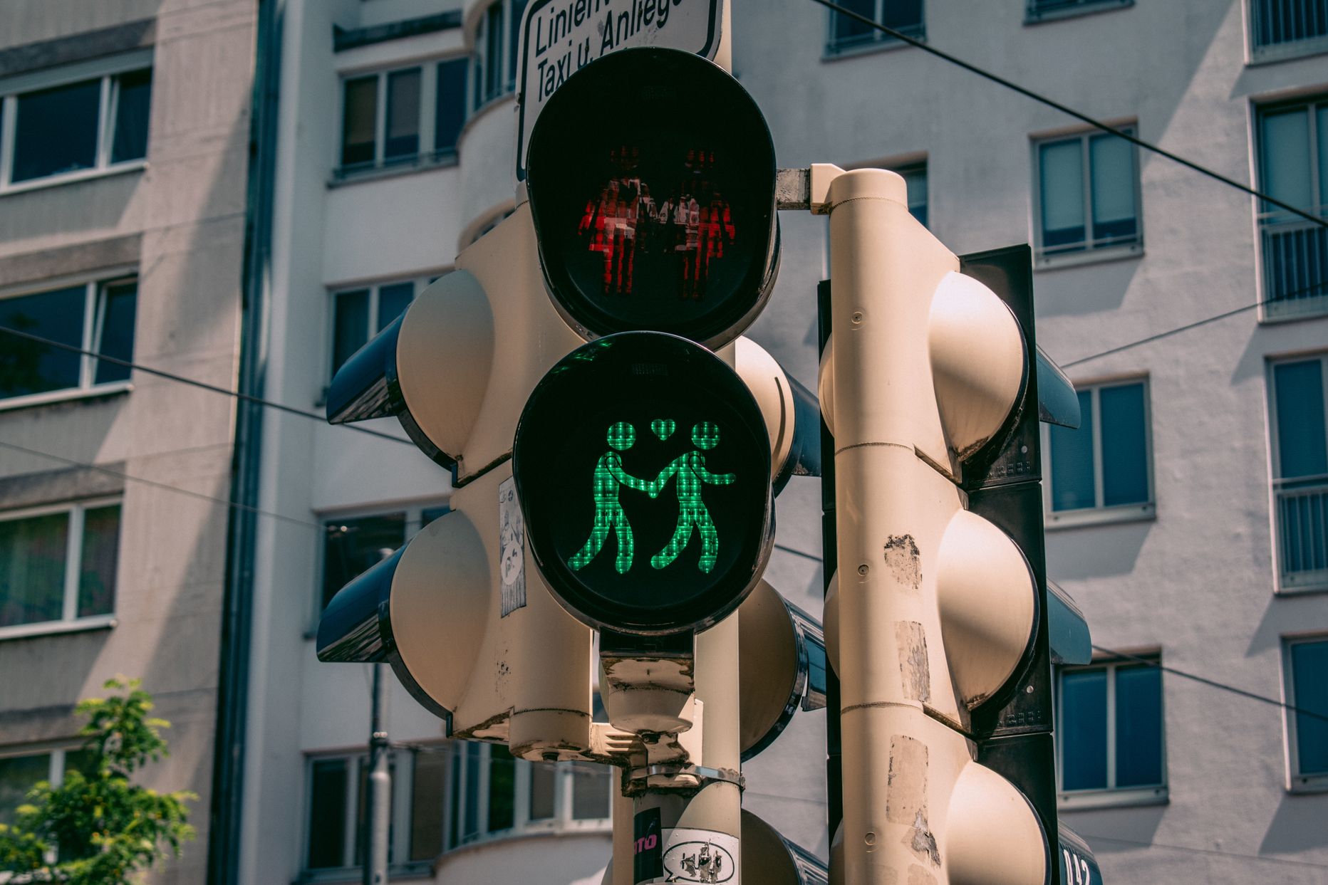 Liepājā viedais luksofors gandrīz par 40% samazinājis satiksmes pārkāpumus