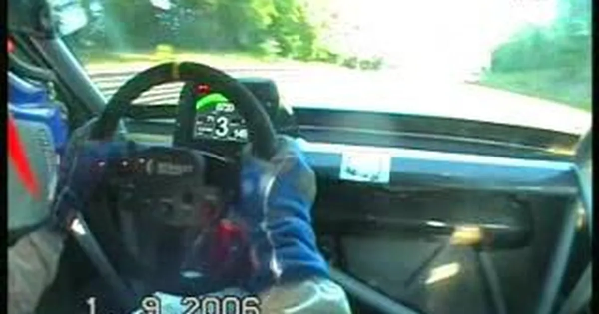 Rain Pilve istus trummide taha