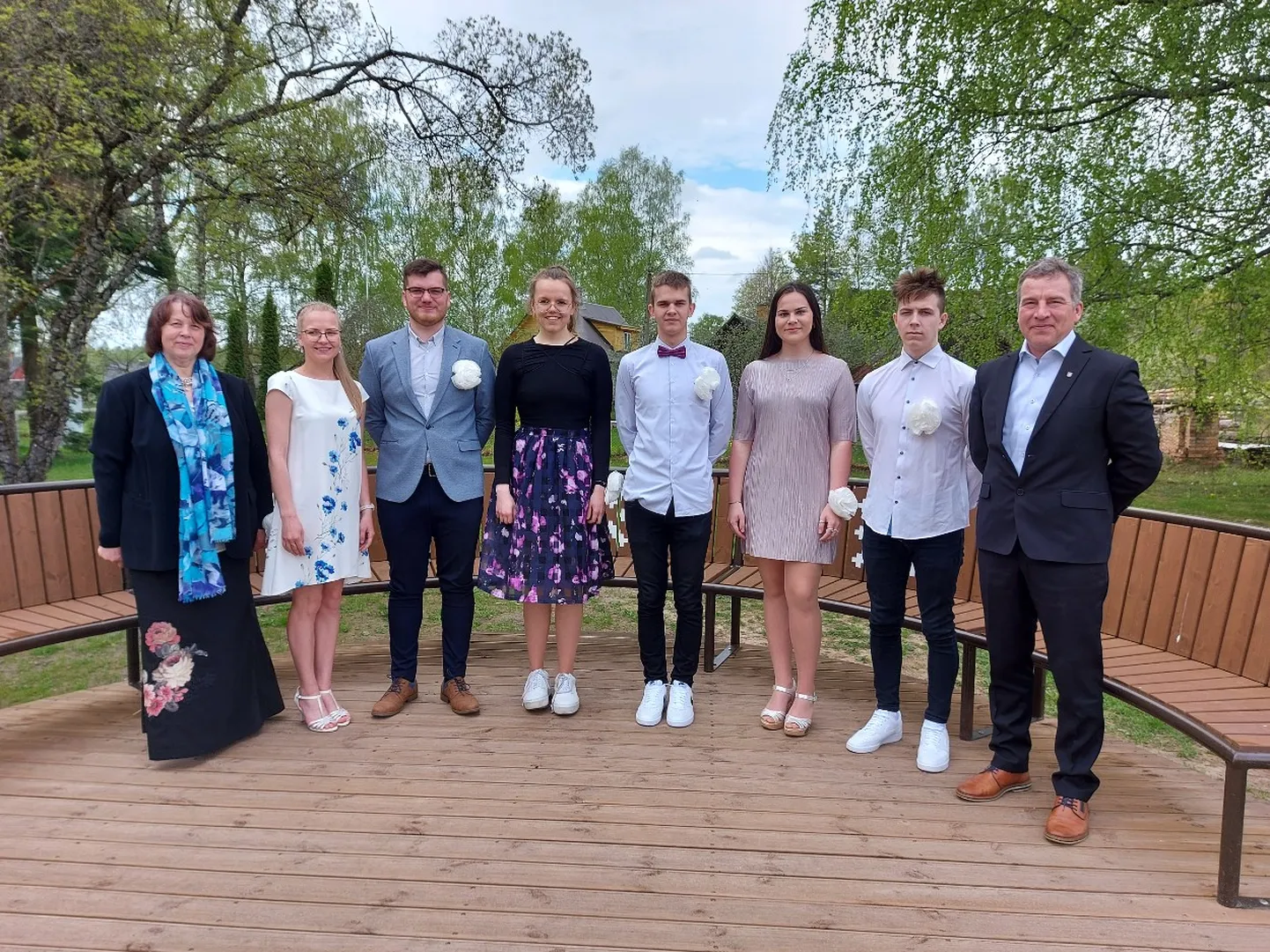 Värska kooli lõpetajad kohtusid vallavanemaga