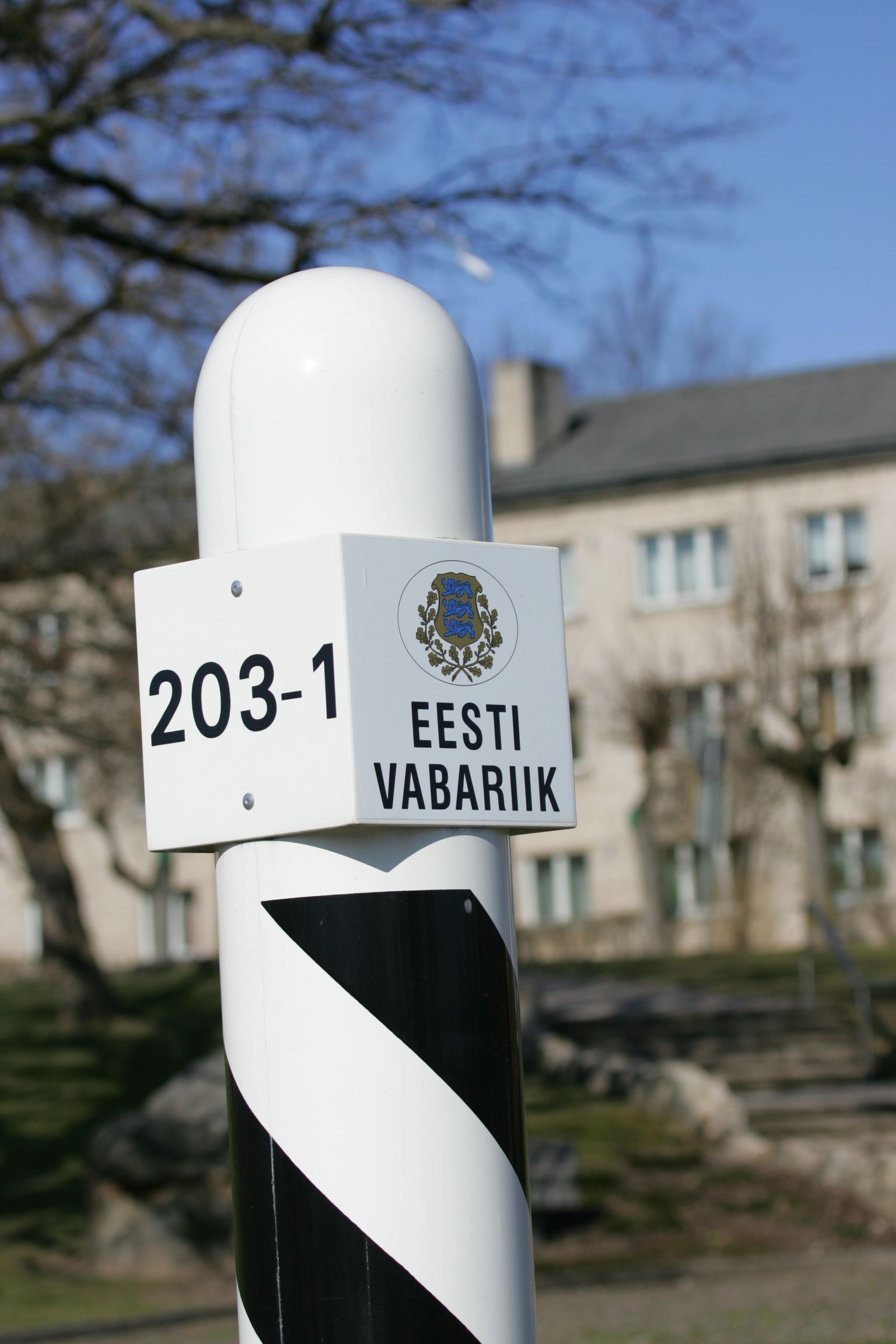 Kaksiklinn korrastab piiriala