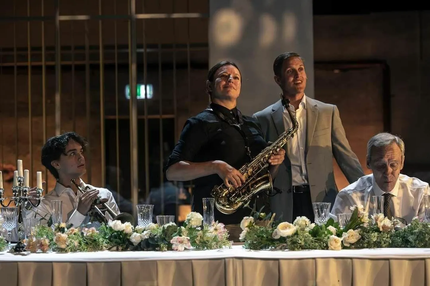 NÄDALA NÄGU Draamateatri osturalli soosis nobedaid näppe