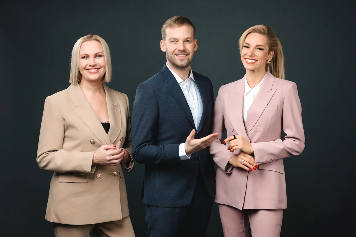 Pie skatītājiem atgriežas iemīļotais sarunu raidījums "Zilonis studijā"