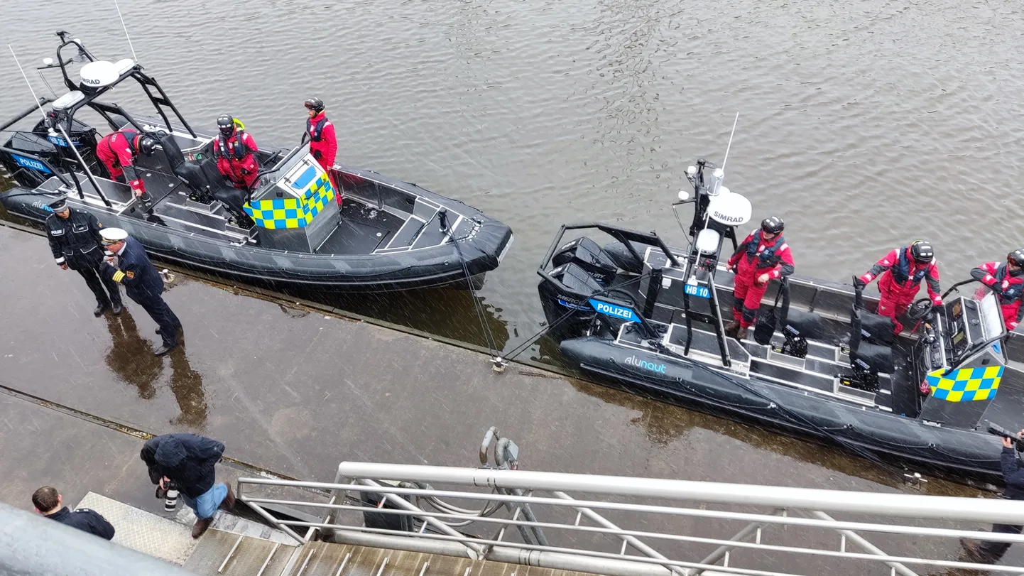 Alunaut sõlmis ajaloolise lepingu ja teeb Saksamaale 14 politseipaati