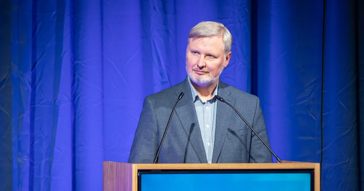 MARTIN EHALA Jalgpall on parem kui sotsiaalne konstruktsioon