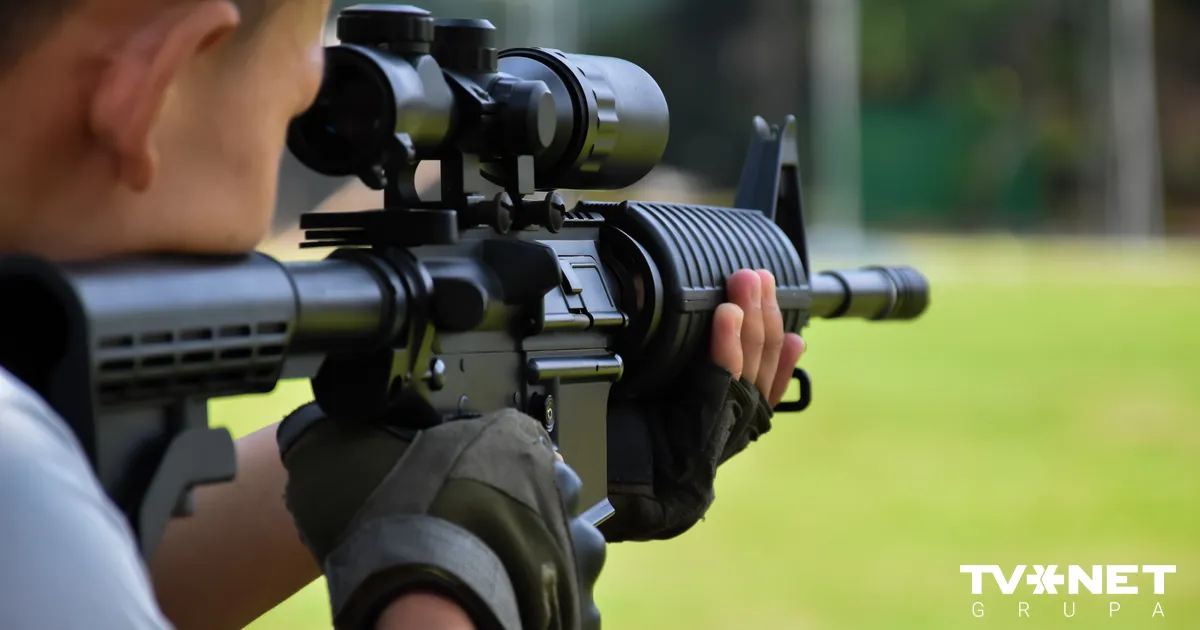 VIDEO Savulaik VDD aizturēts "airsoft" aktīvists slavina Krieviju un ...