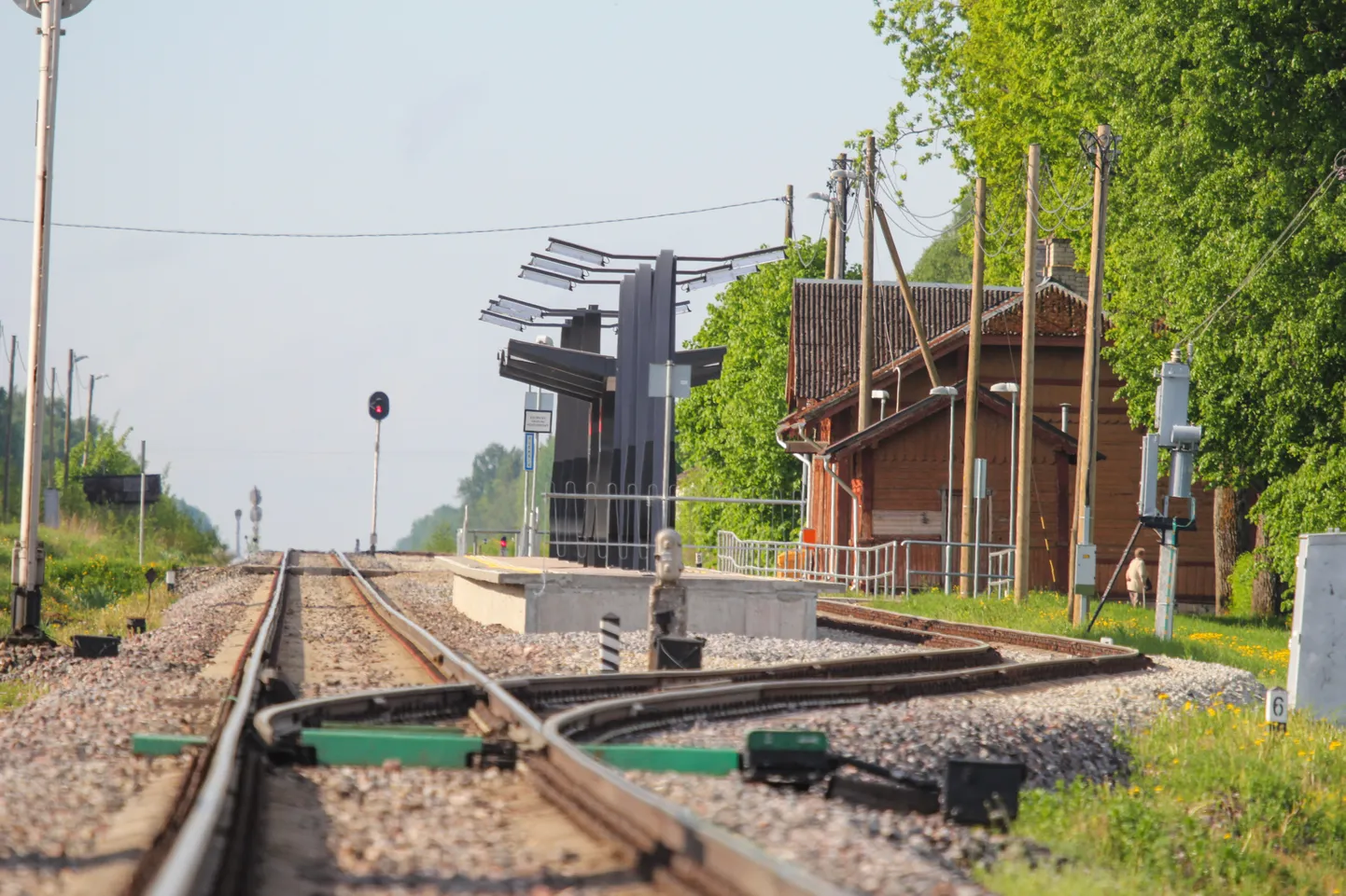 Raudtee ehitustööd jätkuvad, kiirema lõigu saab ka Tartu ja Valga liin